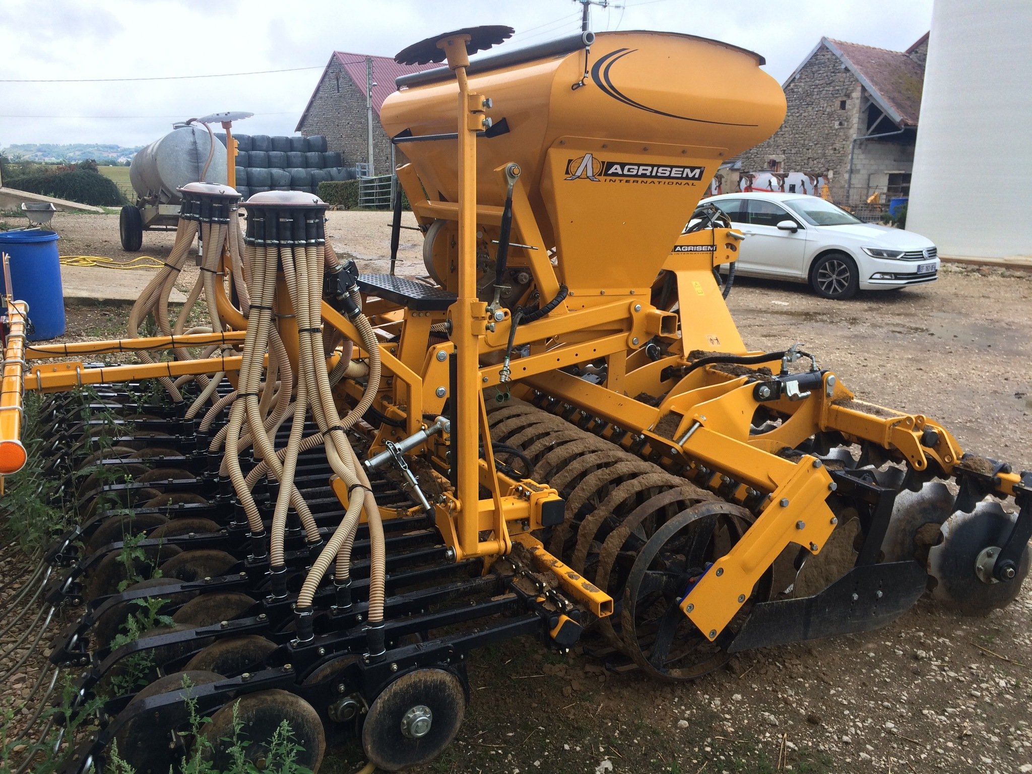 Seed drill Agrisem Semoirs used equipment for sale on My Agrisem